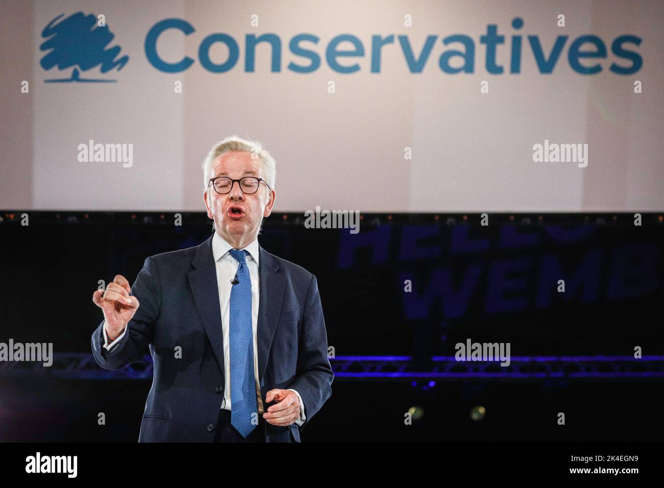 Michael gove geste -Fotos und -Bildmaterial in hoher Auflösung – Alamy