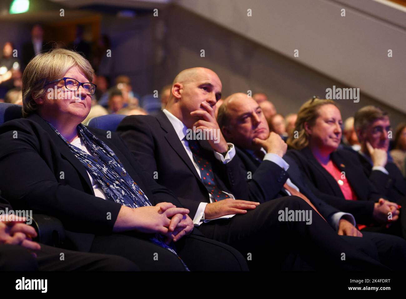 Gesundheitsministerin therese coffey -Fotos und -Bildmaterial in hoher ...