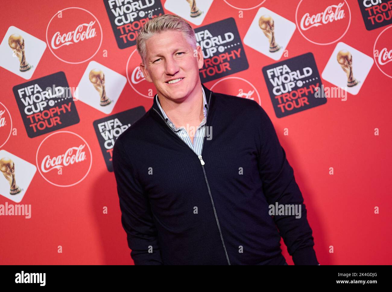 Berlin, Deutschland. 02. Oktober 2022. Bastian Schweinsteiger kommt zur ...