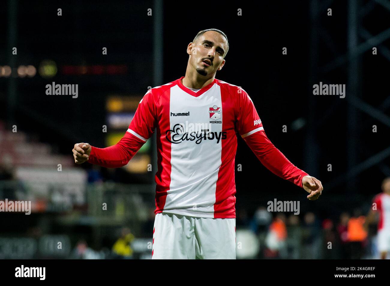 EMMEN - Rui Mendes vom FC Emmen beim niederländischen Eredivisie-Spiel ...