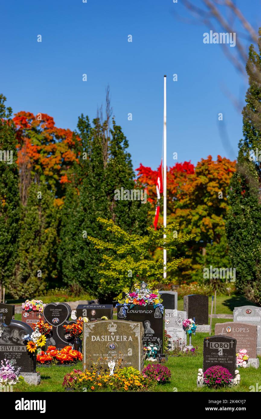 Cimetiere militaire national du canada -Fotos und -Bildmaterial in ...