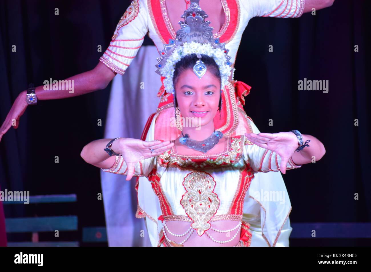 Tamil nadu dancer -Fotos und -Bildmaterial in hoher Auflösung – Alamy