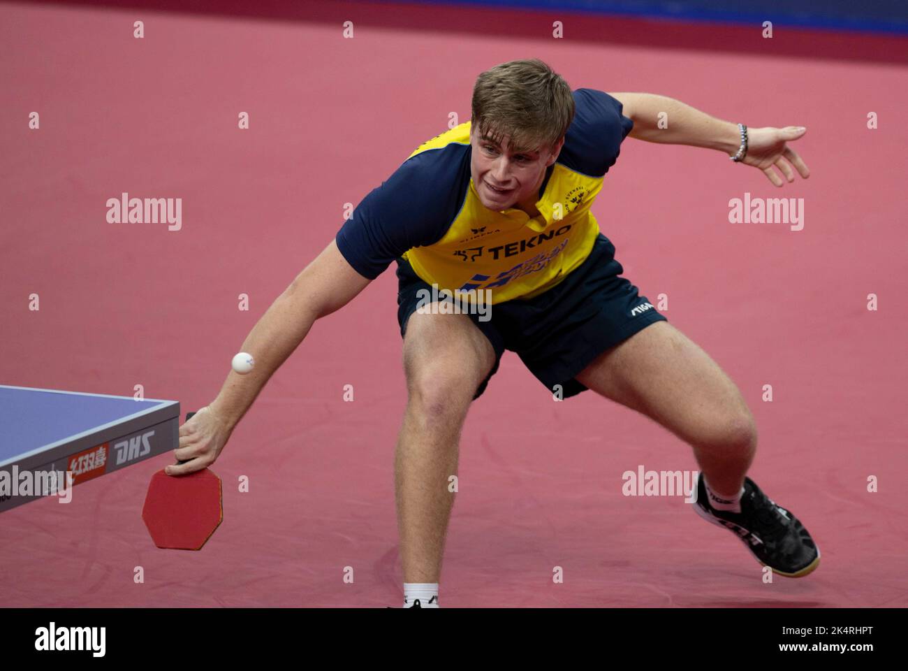 CHENGDU, CHINA - 3. OKTOBER 2022 - der Schwede Truls Moregard tritt ...