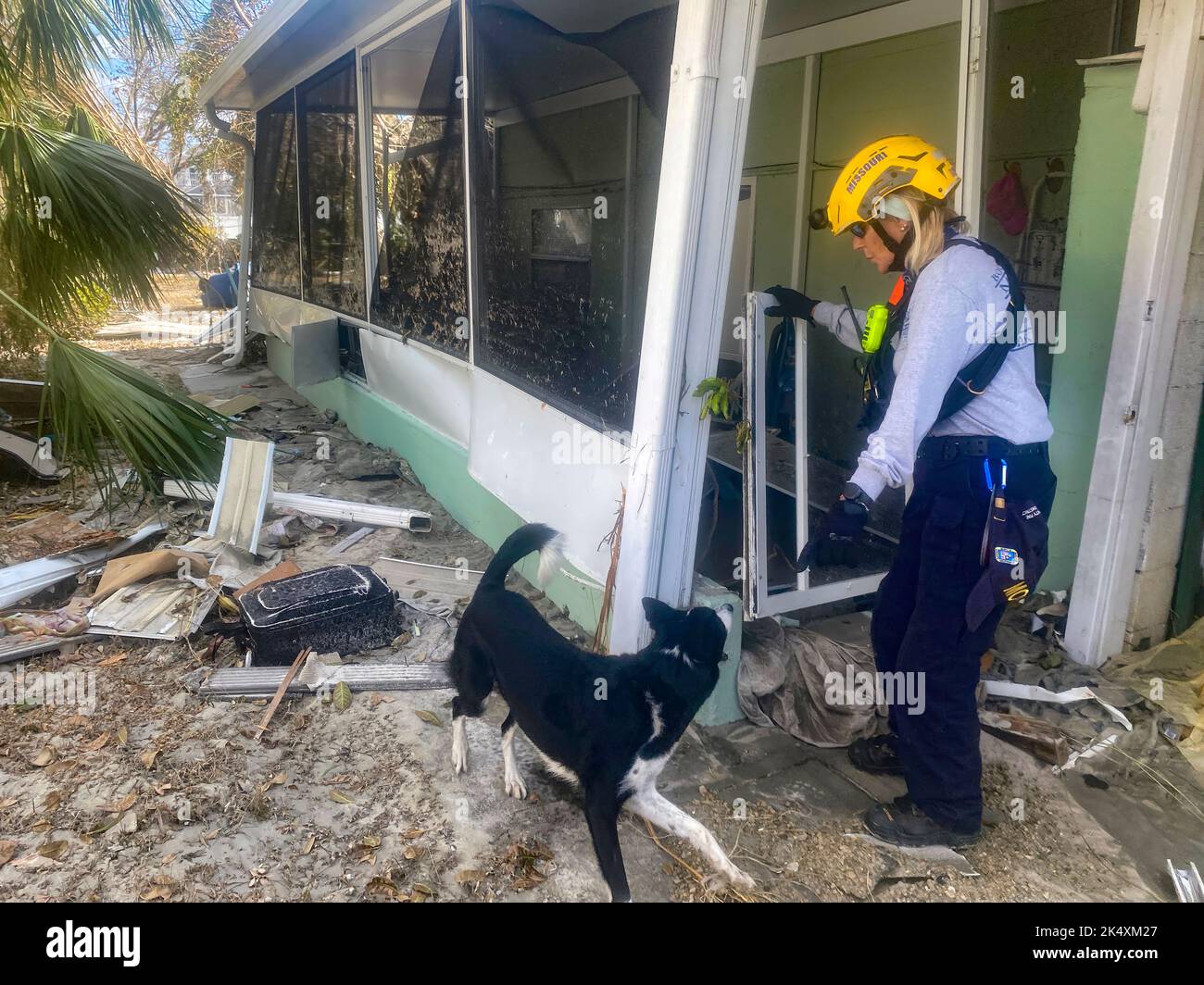Fort Myers, FL, (Okt 3, 2022) - FEMA Urban Search and Rescue ...