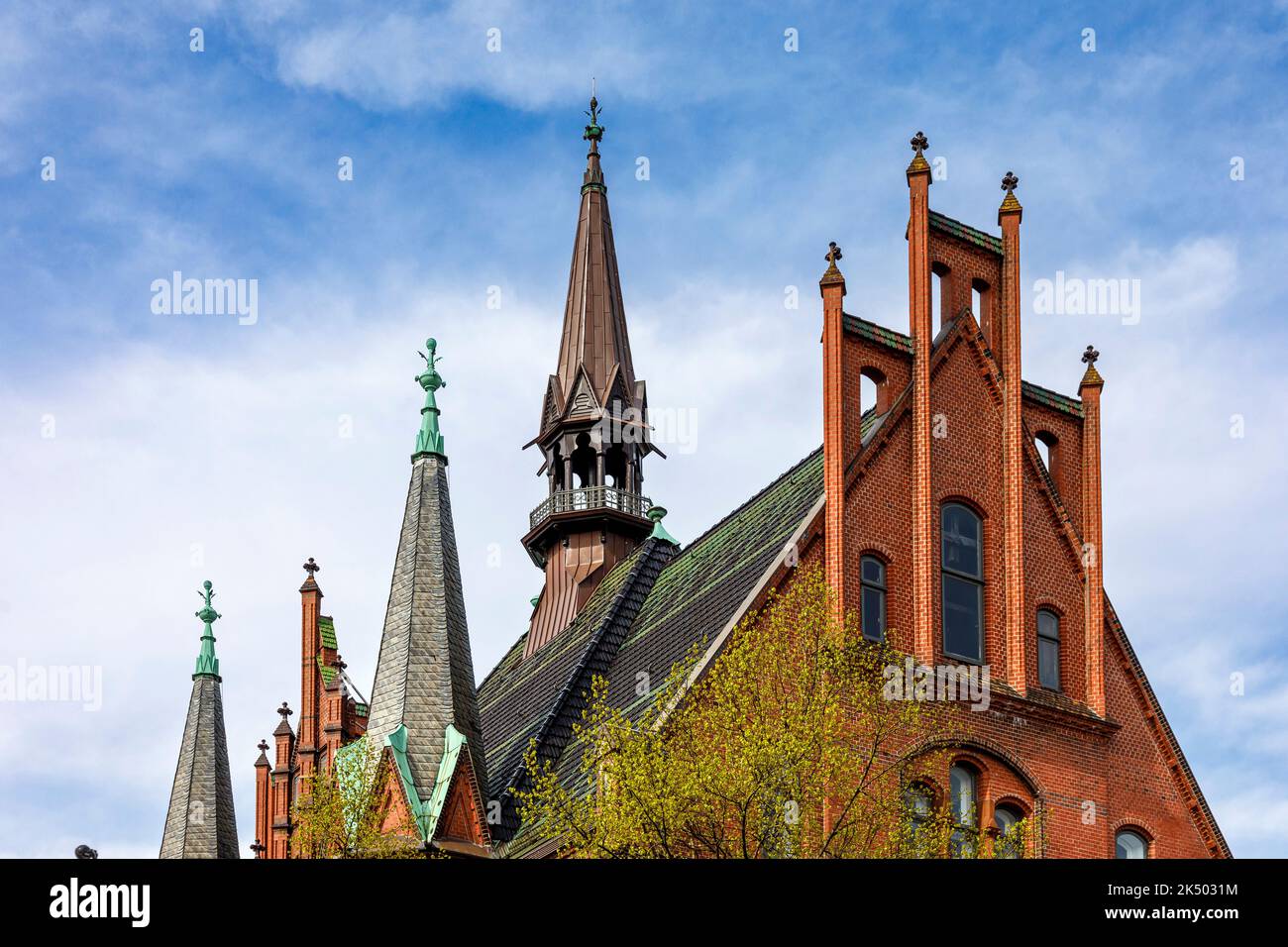Rathaus und gemeindezentrum -Fotos und -Bildmaterial in hoher Auflösung ...