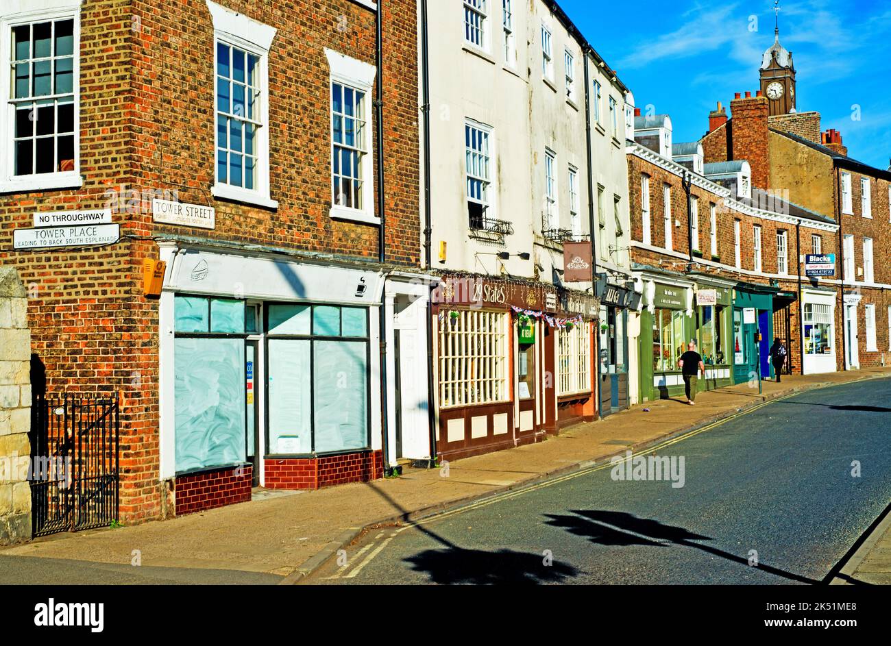Tower place -Fotos und -Bildmaterial in hoher Auflösung – Alamy