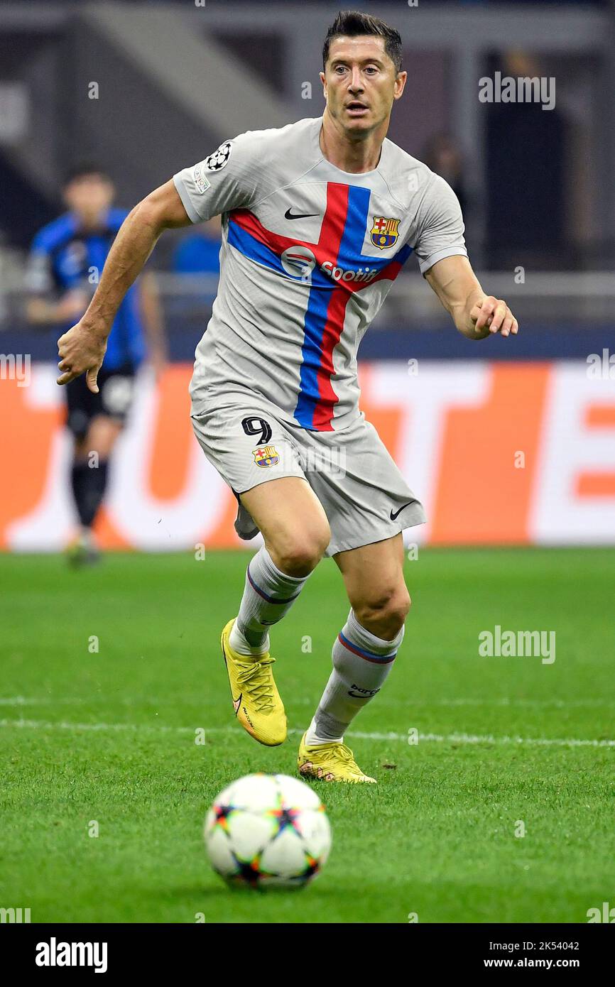 Lewandowski fc barcelona -Fotos und -Bildmaterial in hoher Auflösung ...