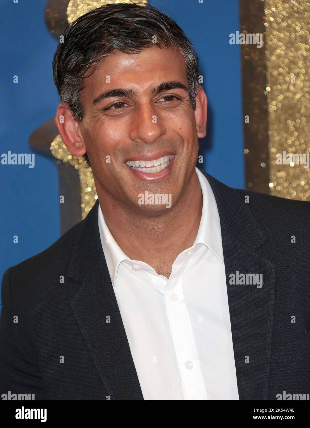 Weltpremiere von roald dahls matilda the music -Fotos und -Bildmaterial ...