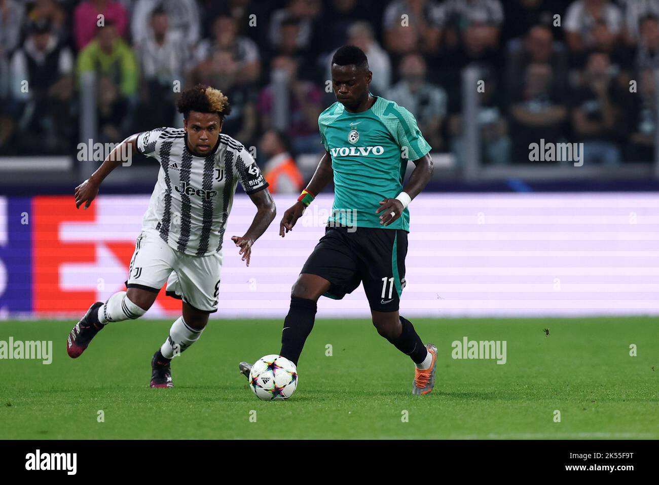 Mavis tchibota -Fotos und -Bildmaterial in hoher Auflösung – Alamy