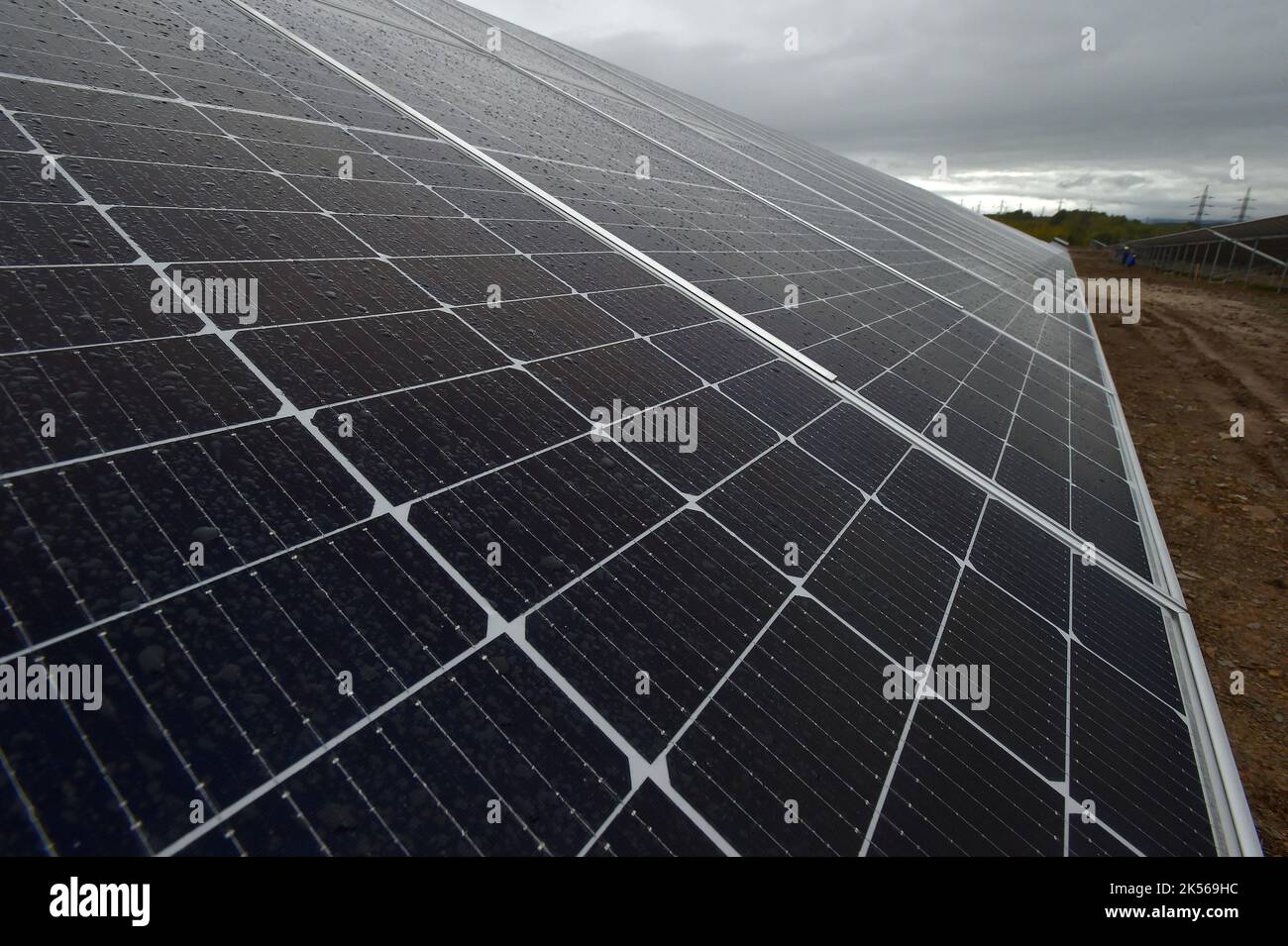 Photovoltaik photovoltaik s -Fotos und -Bildmaterial in hoher Auflösung – Alamy