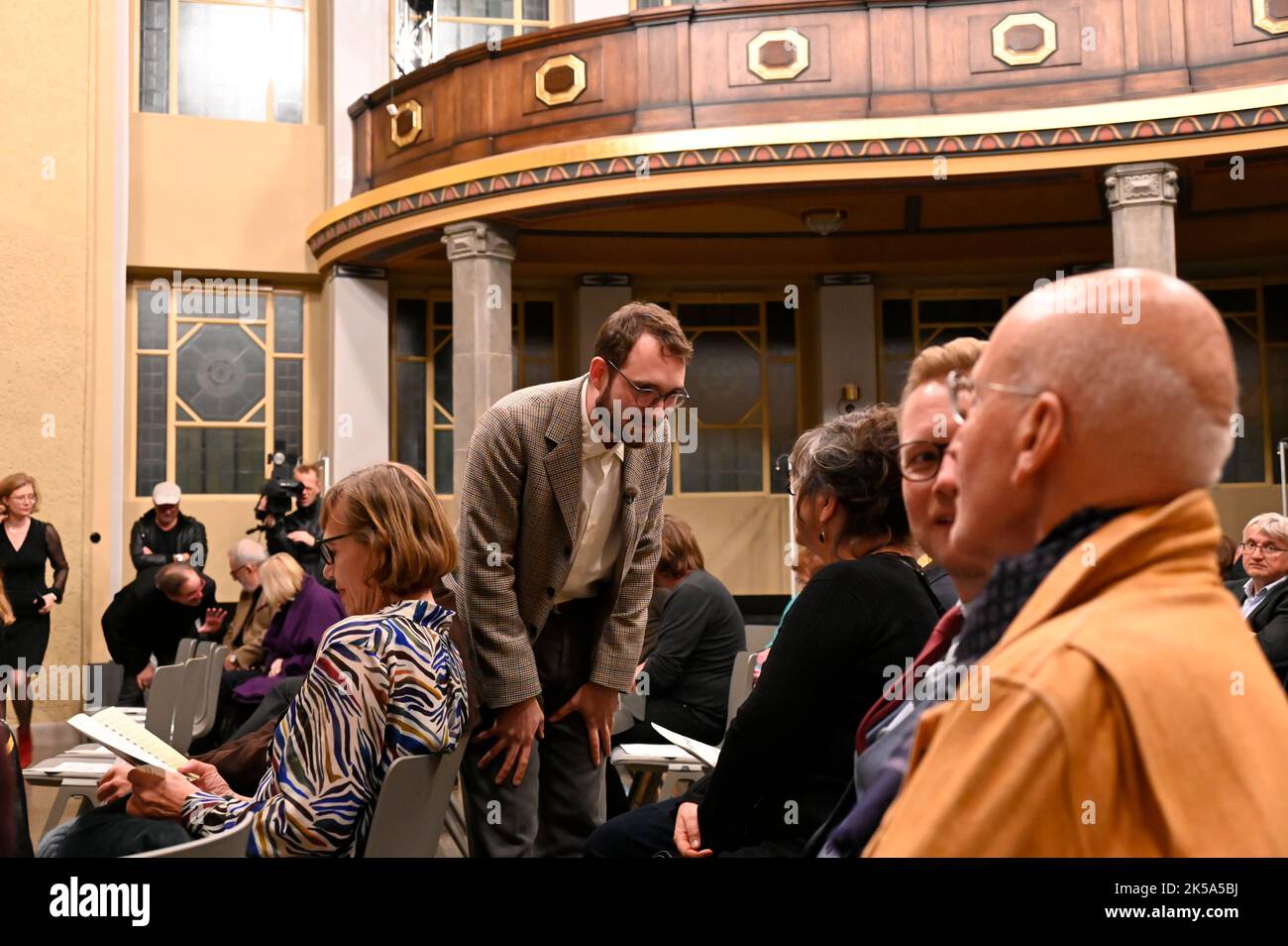 Der Schriftsteller Lukas Rietzschel wird mit dem Sächsischen ...