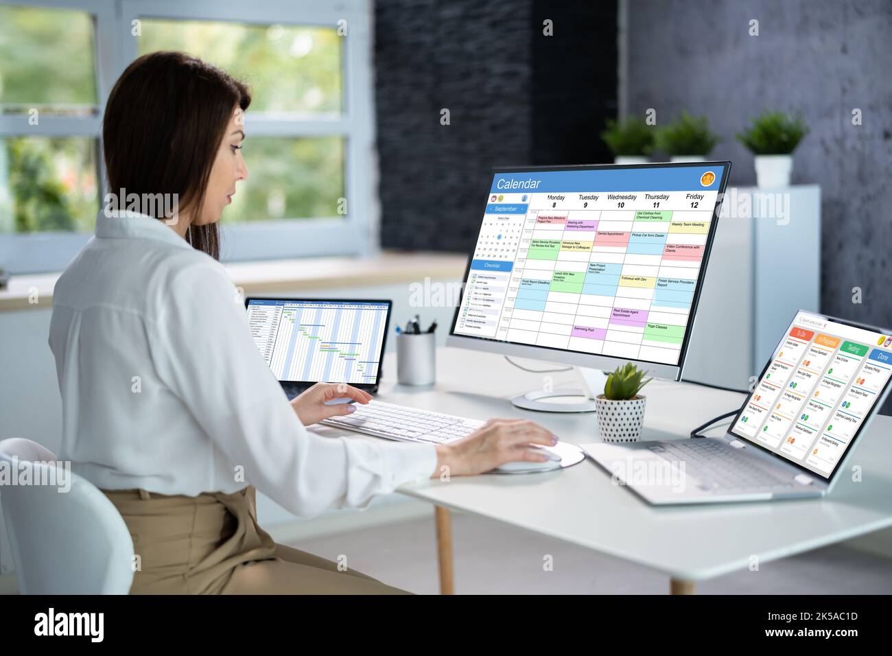 Plant management -Fotos und -Bildmaterial in hoher Auflösung – Alamy