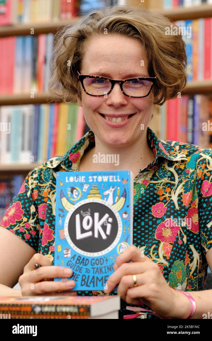 Louie stowell -Fotos und -Bildmaterial in hoher Auflösung – Alamy