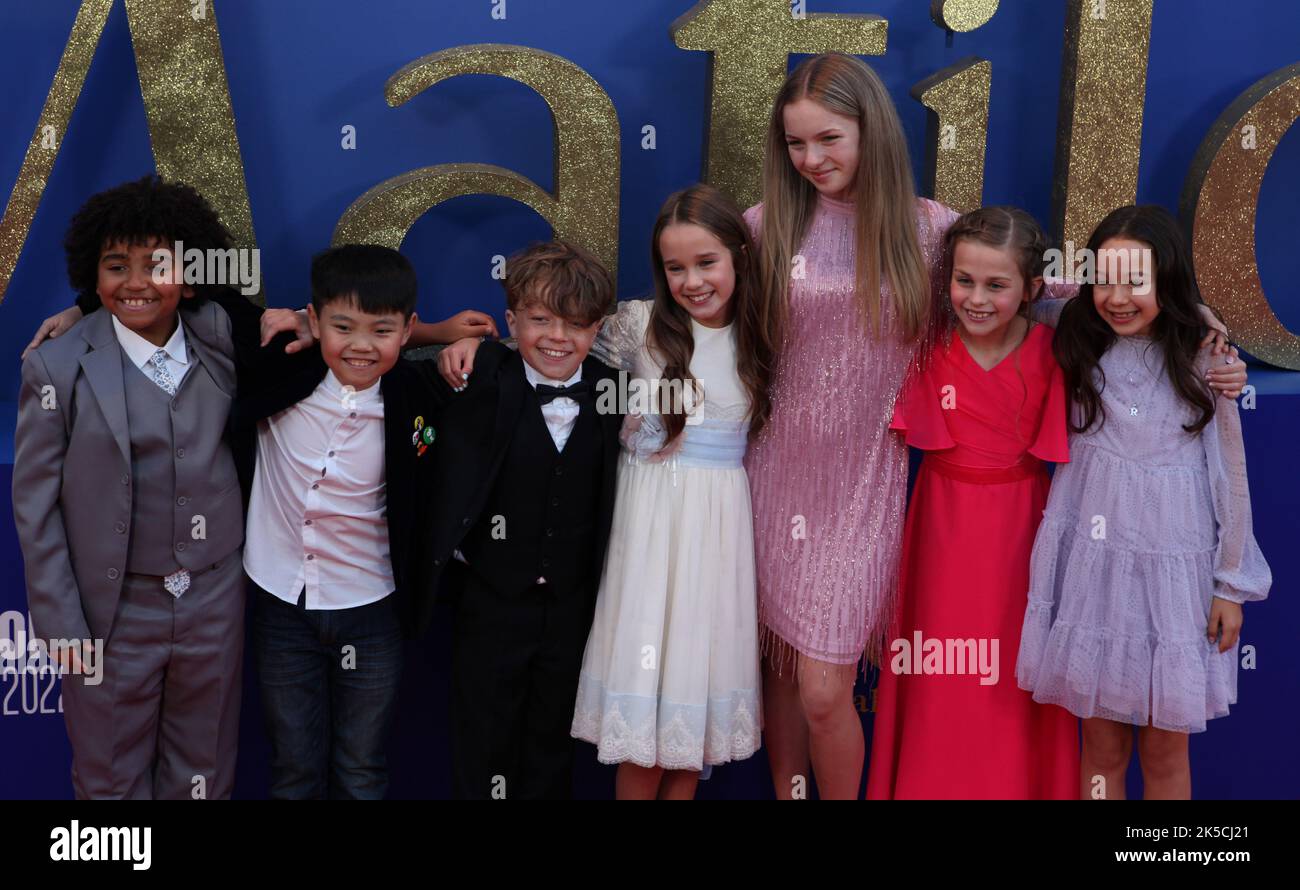 Alisha weir matilda das musical -Fotos und -Bildmaterial in hoher Auflösung – Alamy