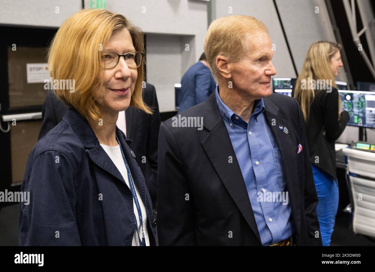NASA-Administrator Bill Nelson, rechts, und Kathy Lueders ...
