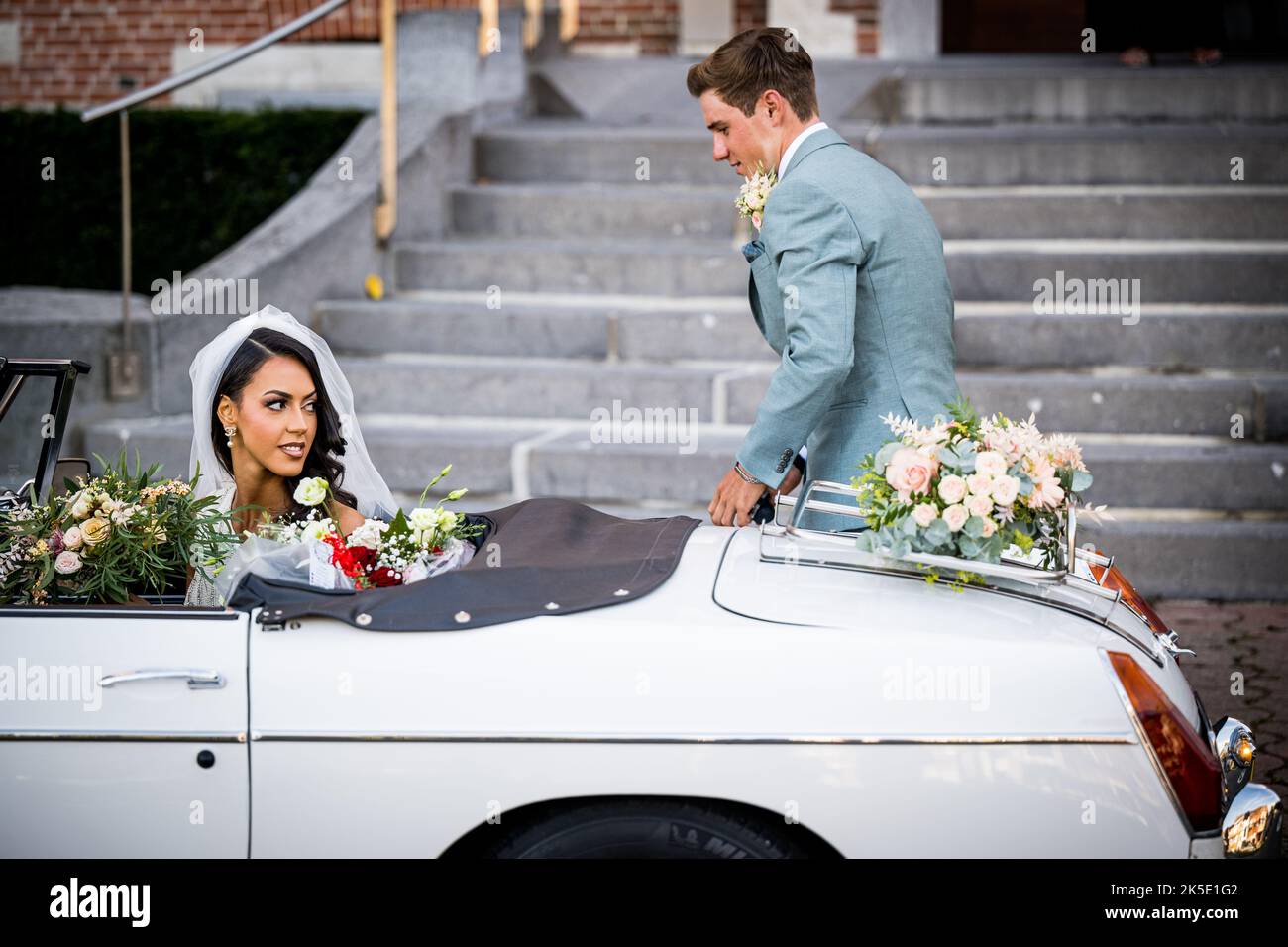 Evenepoels Partner Oumaima Oumi Rayane und der Belgier Remco Evenepoel ...