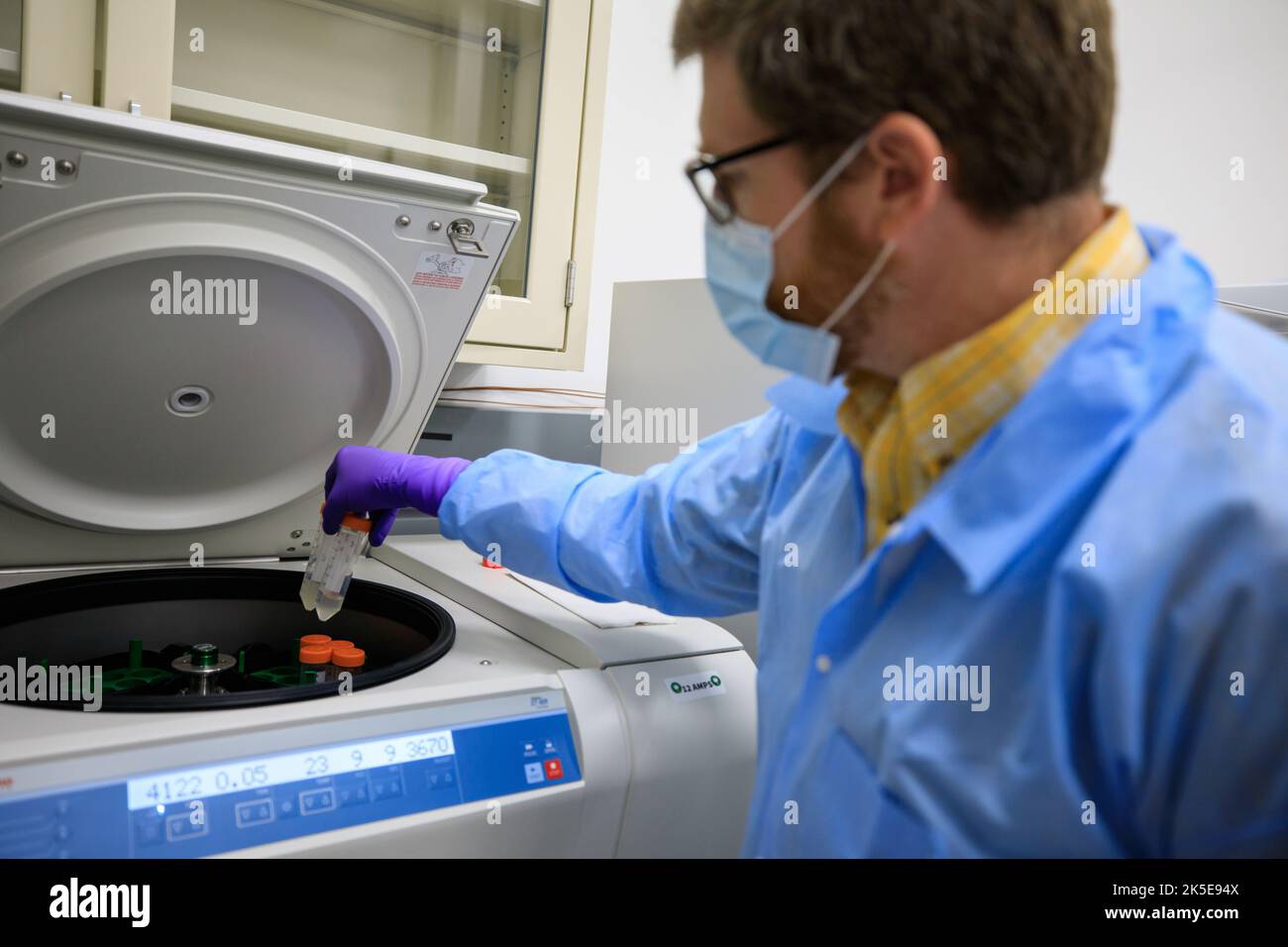 Bryan Onate, Leiter des Life Sciences and Utilization Office am Kennedy ...