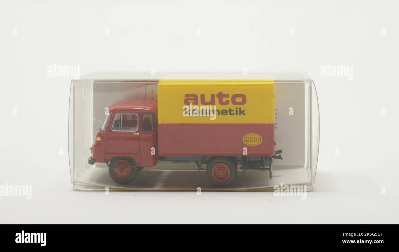 Robur lo 2500 -Fotos und -Bildmaterial in hoher Auflösung – Alamy