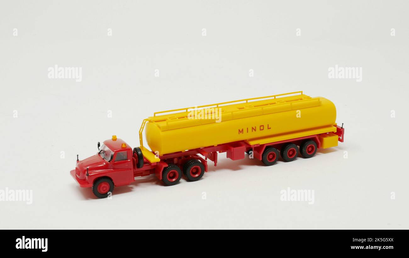 Minol ddr -Fotos und -Bildmaterial in hoher Auflösung – Alamy