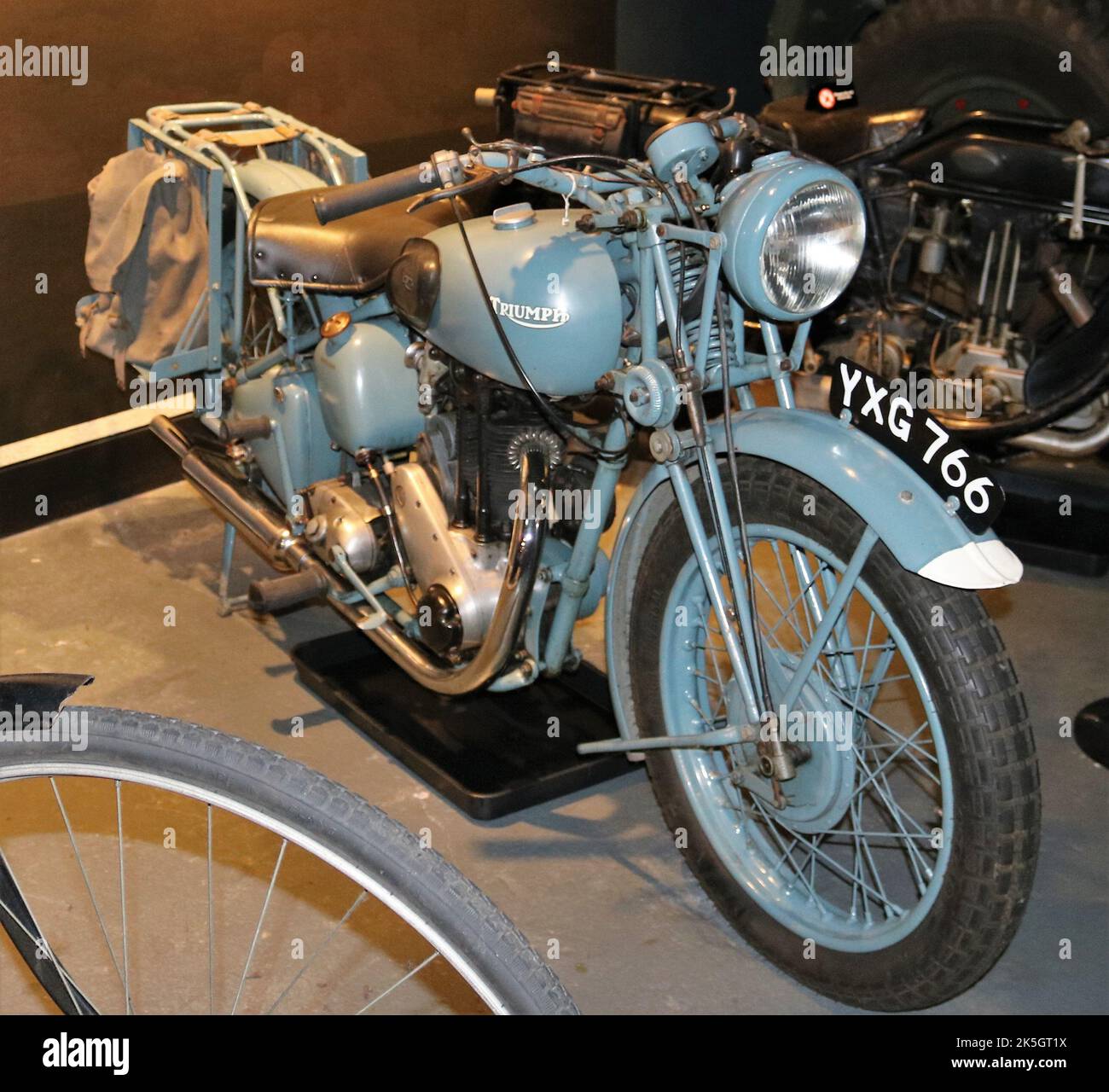 Triumph 350cc -Fotos und -Bildmaterial in hoher Auflösung – Alamy