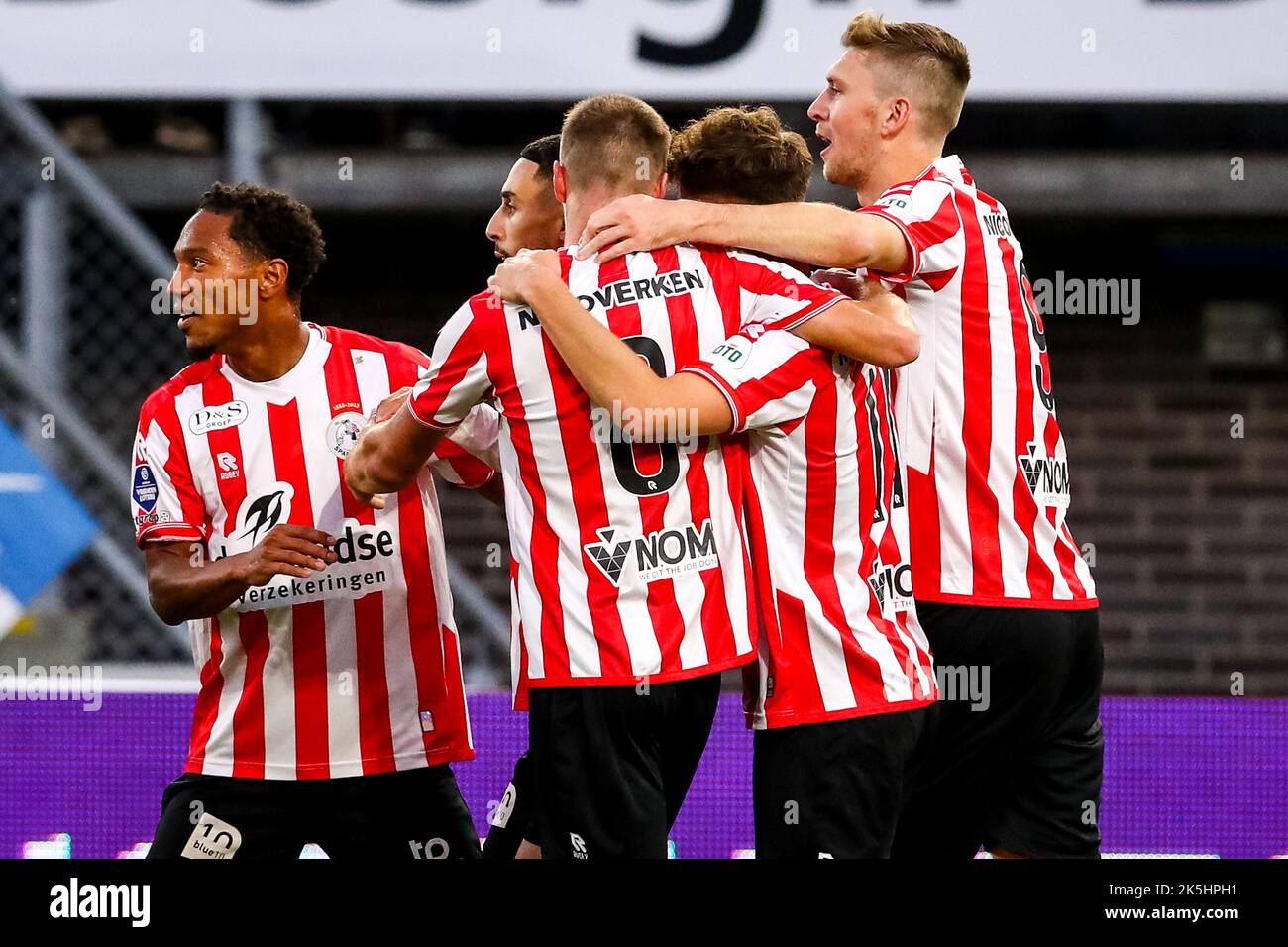 ROTTERDAM, NIEDERLANDE - OKTOBER 8: Jonathan de Guzman von Sparta ...