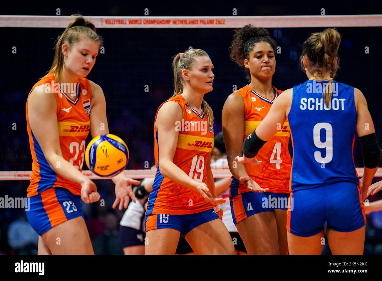 ROTTERDAM, NIEDERLANDE - OKTOBER 9: Eline Timmerman aus den ...