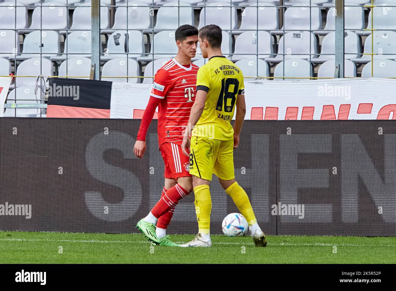 Zaiser maximilian fc würzburger kickers fwk18 -Fotos und -Bildmaterial ...