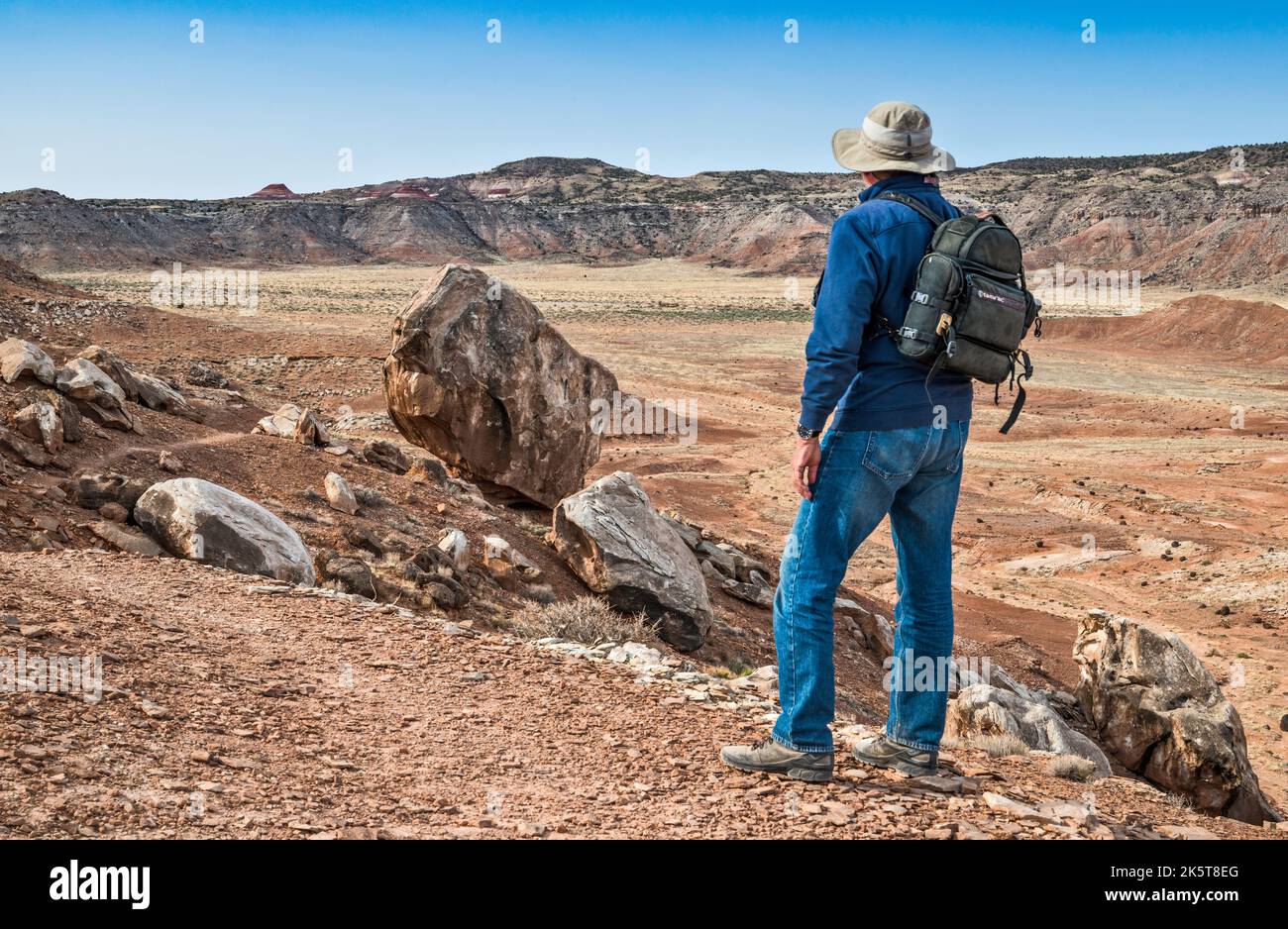 The Hartnet, Wanderer am Aussichtspunkt auf dem Lower Cathedral Valley ...