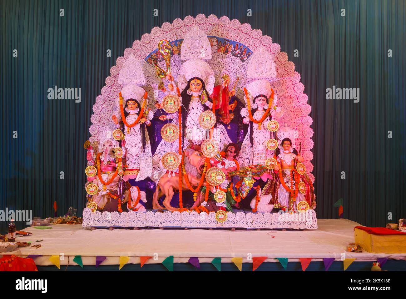 Sarita Vihar Sarbojanin Puja Samiti, Neu-Delhi, Indien, Dt-1 Oct 2022 ...