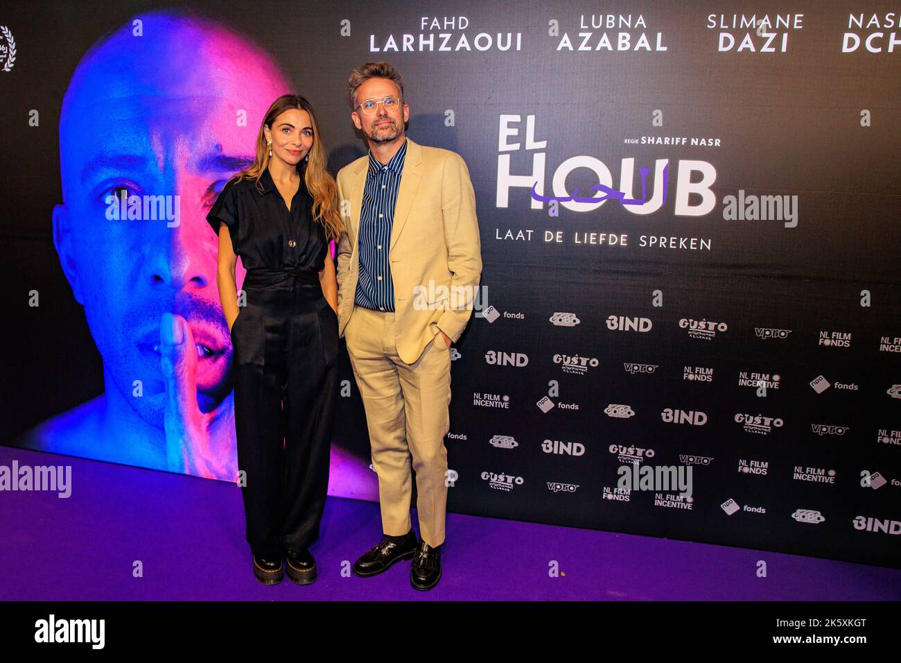 2022-10-10 19:52:16 AMSTERDAM - Georgina Verbaan und Patrick Martens ...