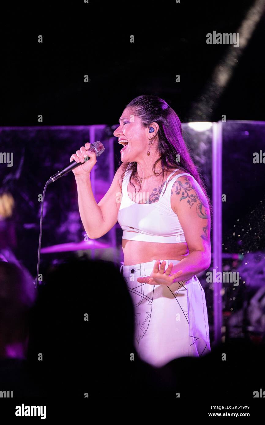 Barcelona, Spanien. 2022.10.10. Elisa Toffoli die italienische Sängerin ...