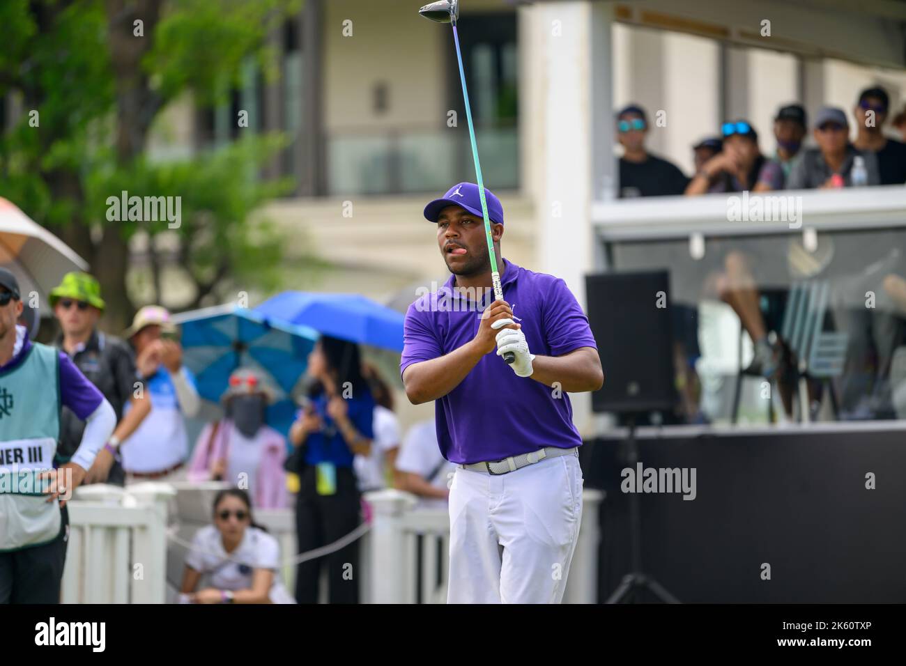 Harold Varner III aus den USA schlägt bei der Endrunde des LIV Golf ...