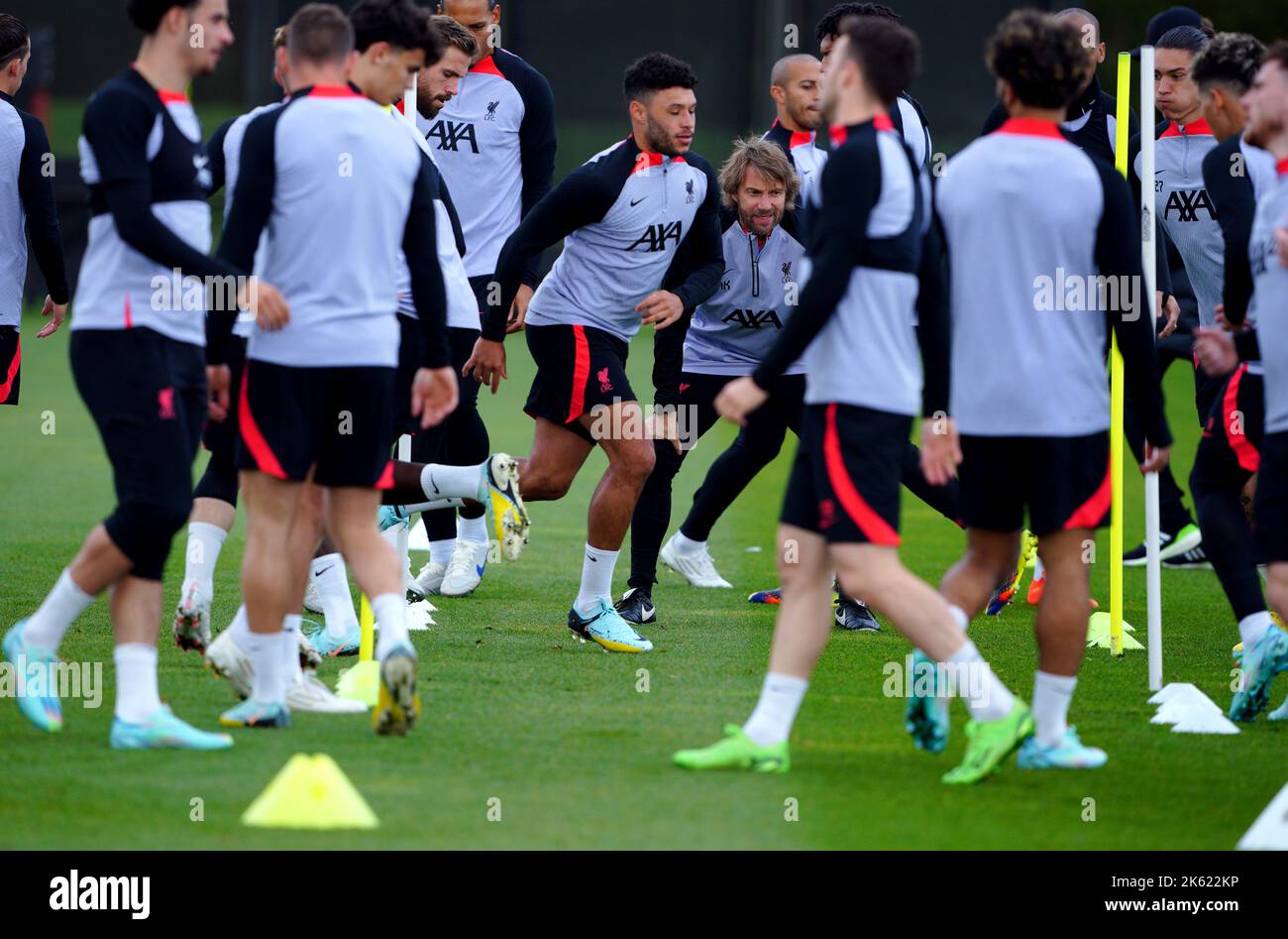 Liverpool training session axa training center dienstag oktob -Fotos ...