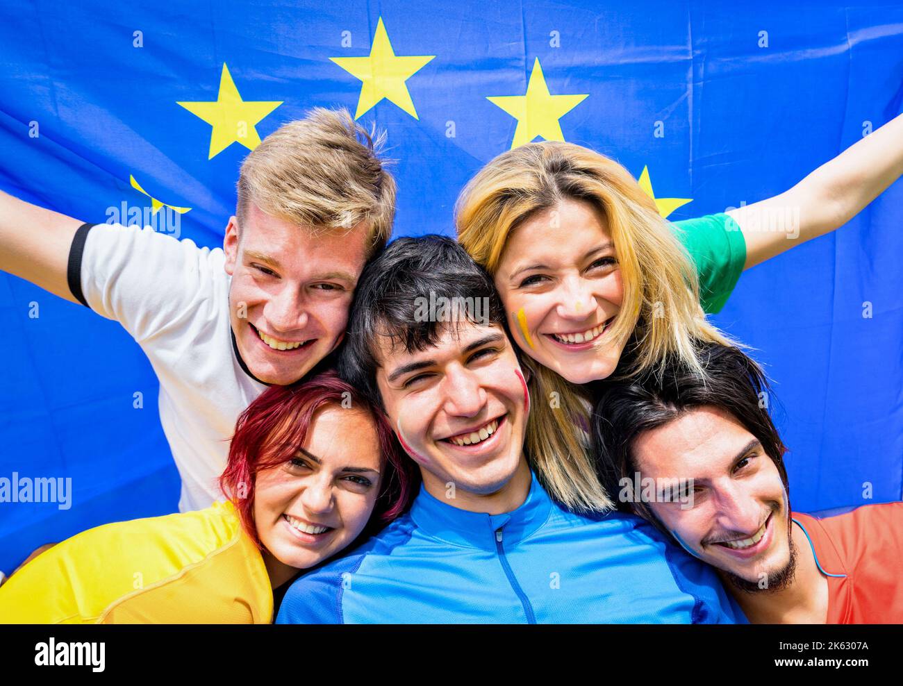European union flag soccer league -Fotos und -Bildmaterial in hoher Auflösung – Alamy