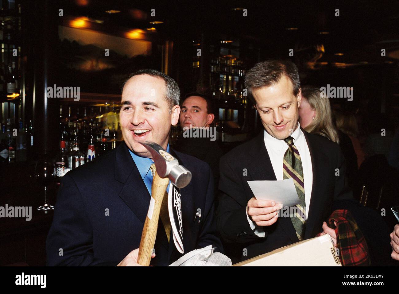 Office of Public Affairs - Abschied von Stuart Roy, dem ...