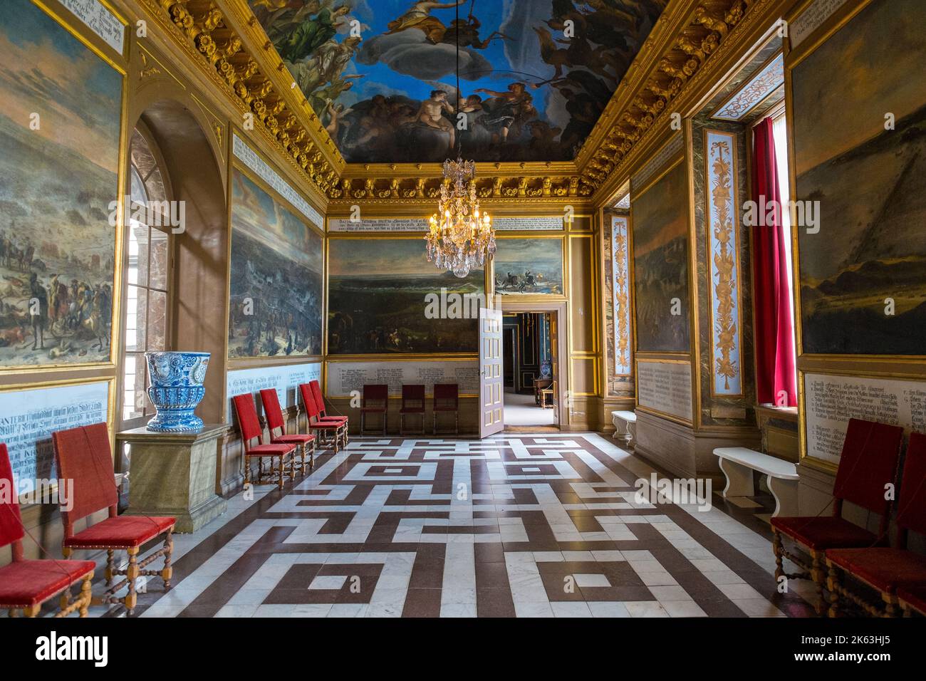 Stockholm drottningholm palace interior -Fotos und -Bildmaterial in ...