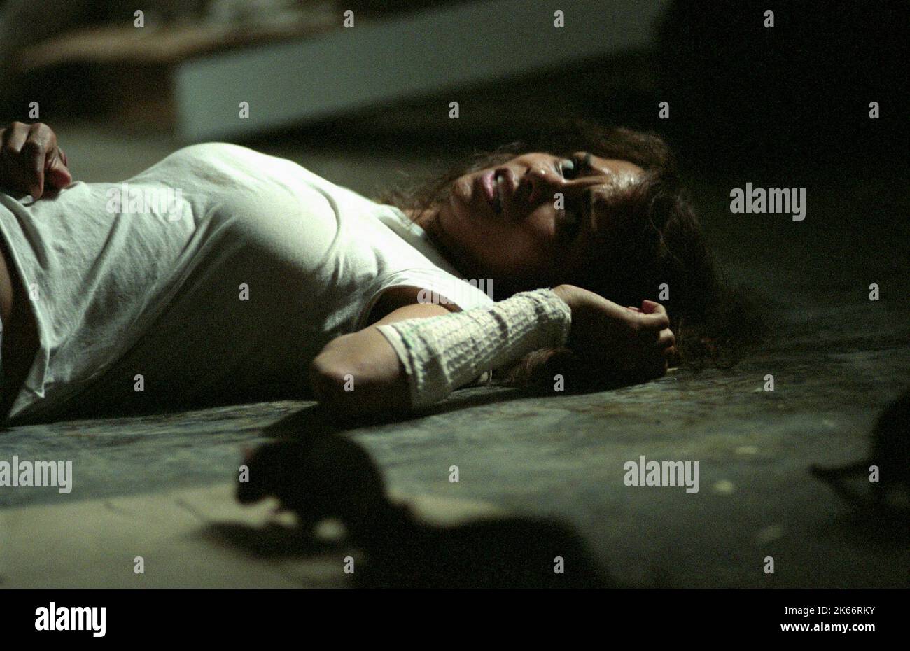 Gothika 2003 halle berry -Fotos und -Bildmaterial in hoher Auflösung ...