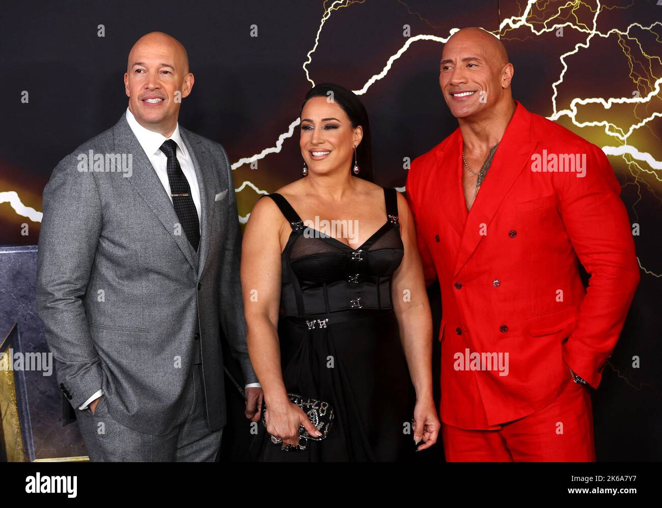 Darsteller Dwayne Johnson, CEO der Warner Bros. Picturs Group, Pam Abdy ...