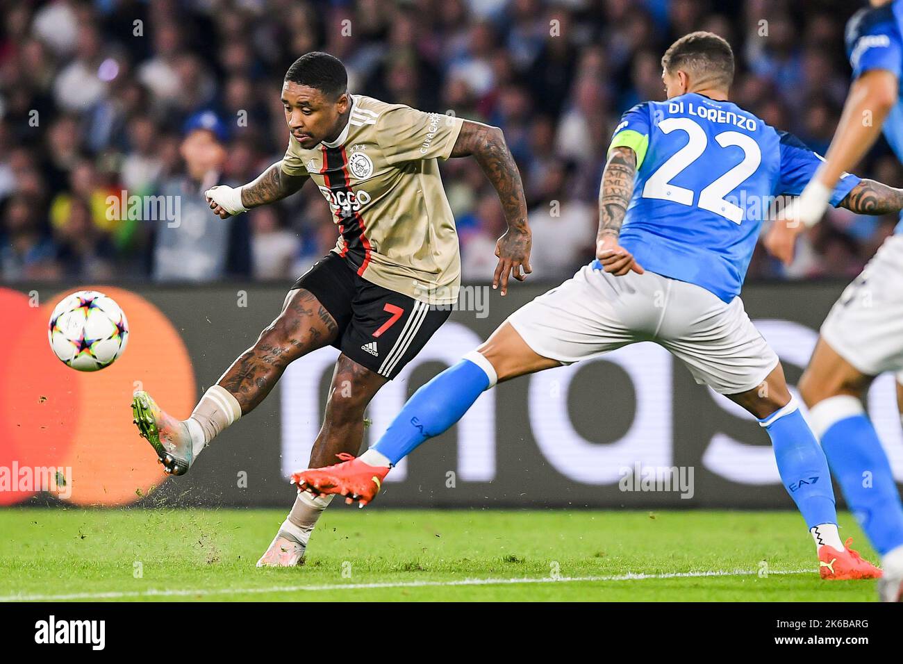 Feyenoord gegen afc ajax -Fotos und -Bildmaterial in hoher Auflösung ...