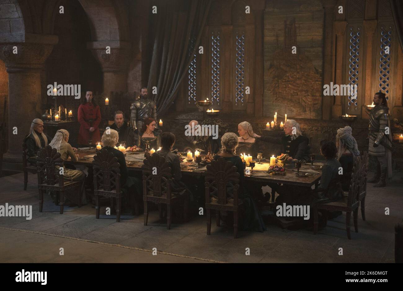 Ewan Mitchell, Rhys Ifans, Olivia Cooke, Paddy Considine, Emma D'Arcy, „Haus des Drachen“ (2022 ...