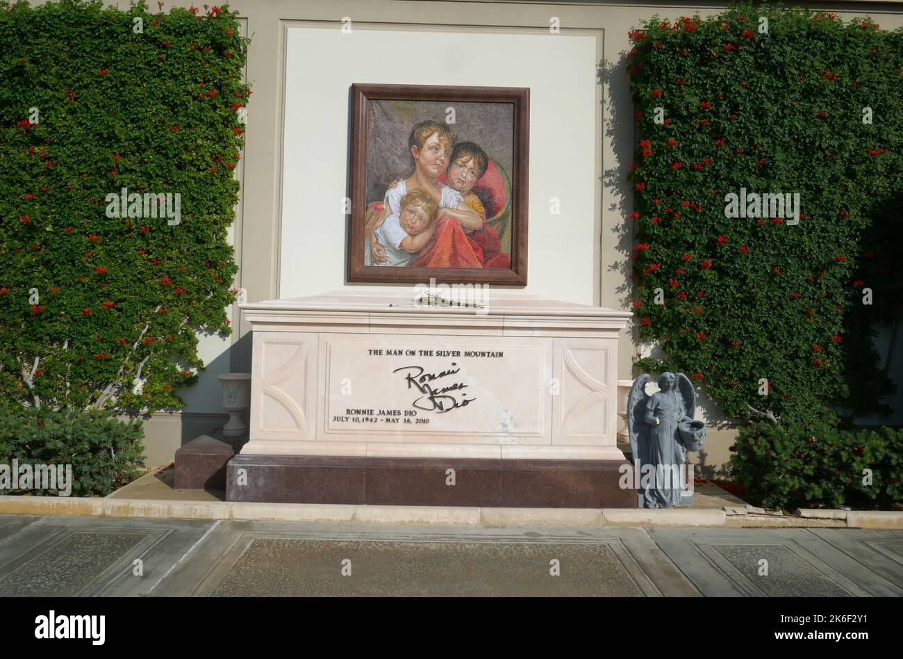 Los Angeles, California, USA 9.. Oktober 2022 das Grab von Singer ...