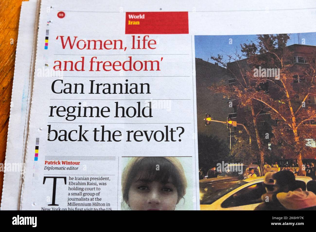 'Frauenleben und Freiheit' 'kann das iranische Regime die Revolte zurückhalten?' Guardian ...