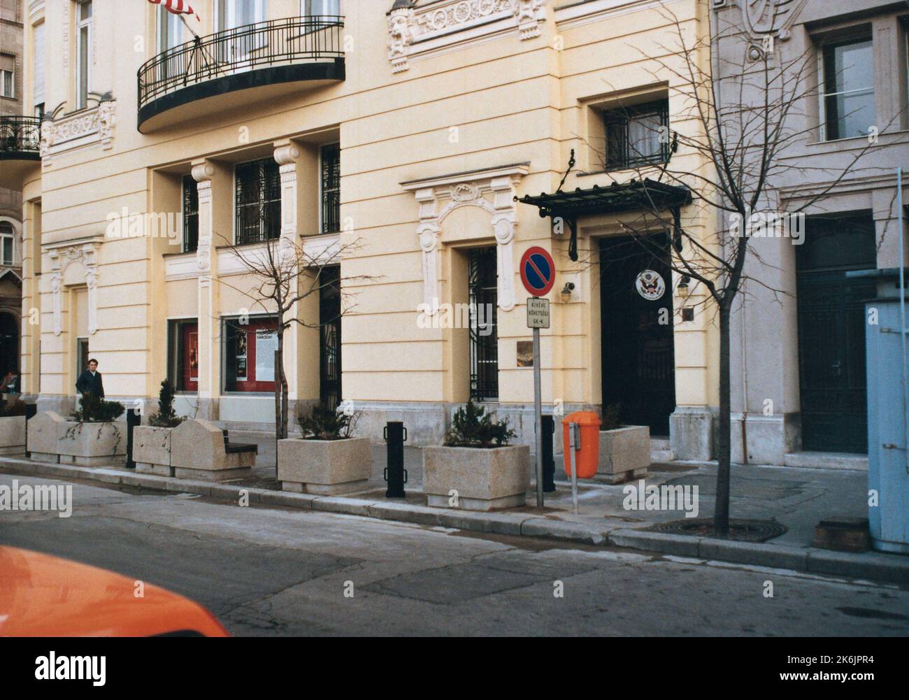 Budapest - Chancery Office Building - 1986, Vereinigte Staaten Fotos im ...