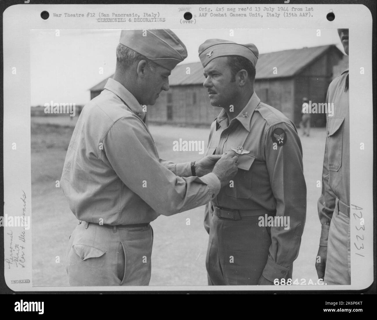 Aktion gegen den feind -Fotos und -Bildmaterial in hoher Auflösung – Alamy