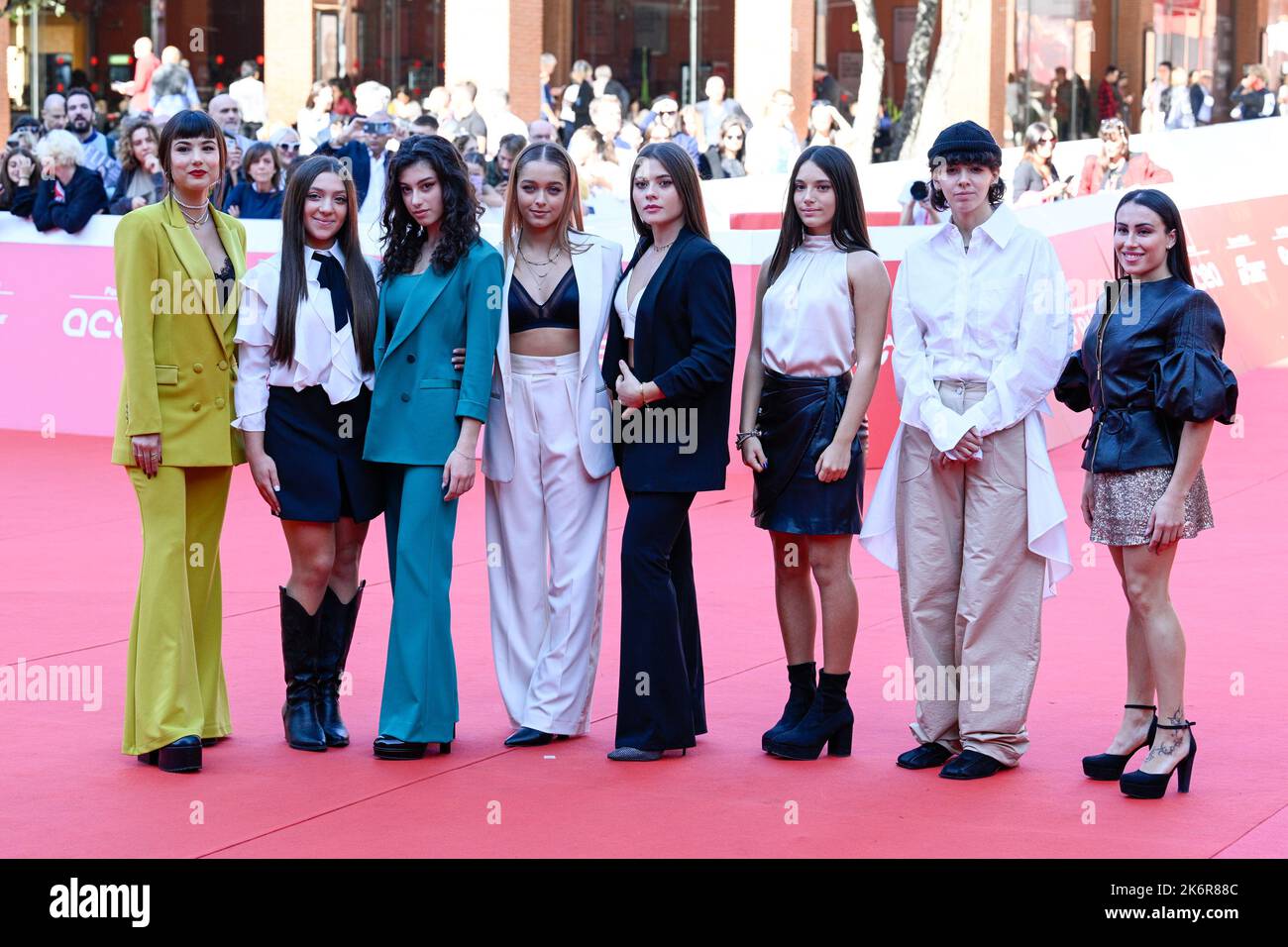 ROM, ITALIEN - 15. OKTOBER: Giorgia Soleri, Giada Pirozzi, Alessia De ...