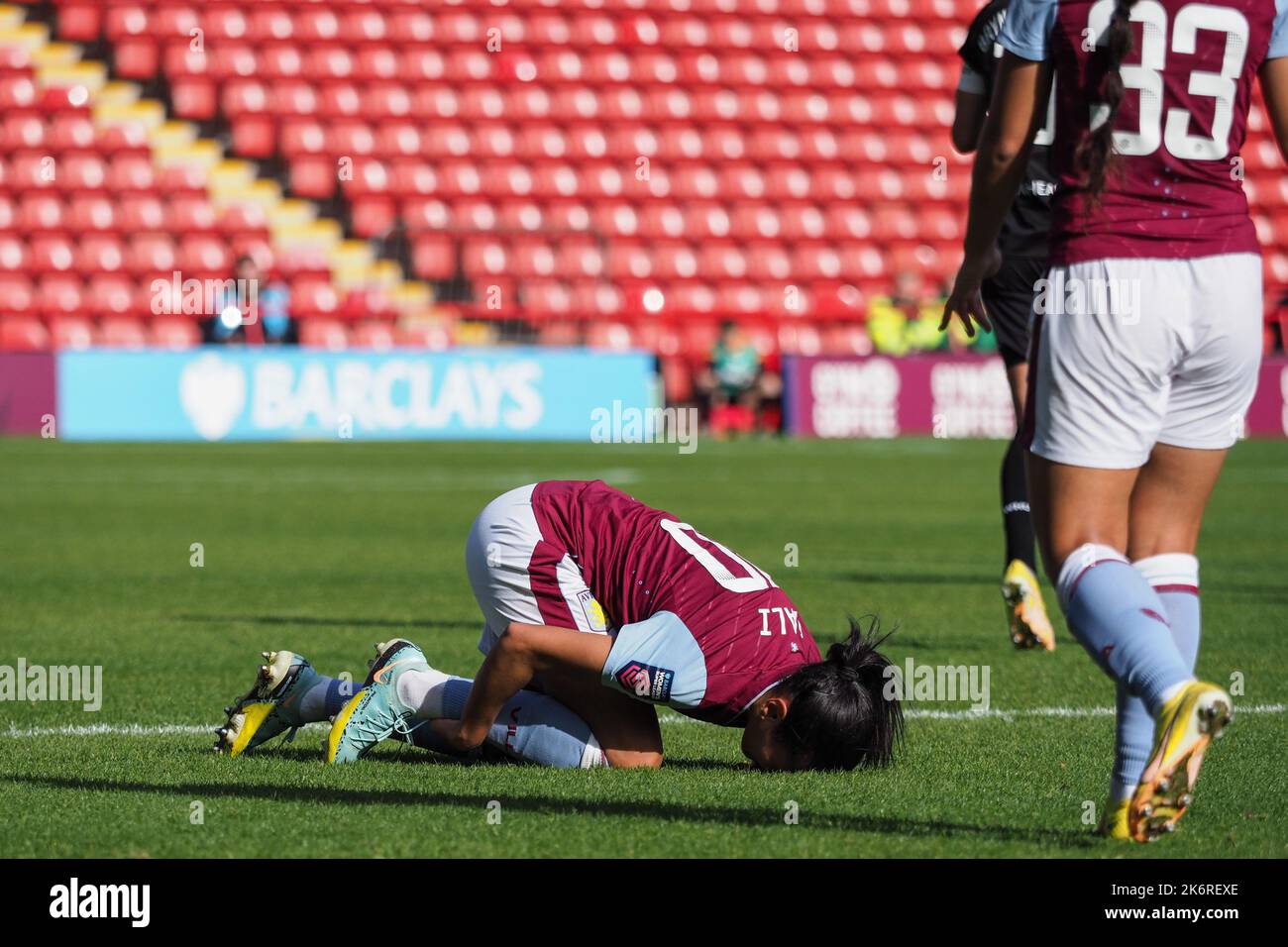 Kenza Dali Von Aston Villa Fotos Und Bildmaterial In Hoher Auflösung