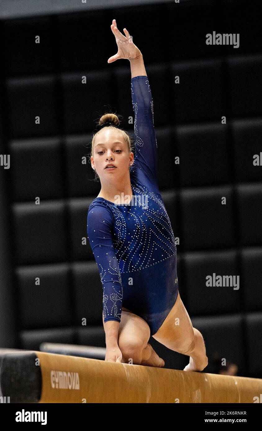ROTTERDAM - Casey-Jane Meuleman beim zweiten Qualifikationsspiel für ...