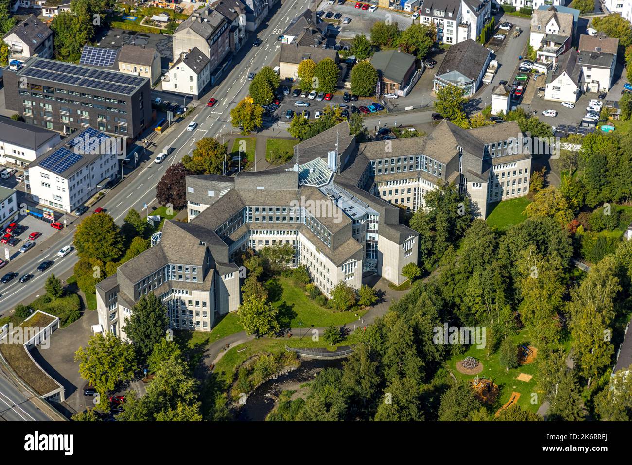 Meschede bezirkshaus -Fotos und -Bildmaterial in hoher Auflösung – Alamy