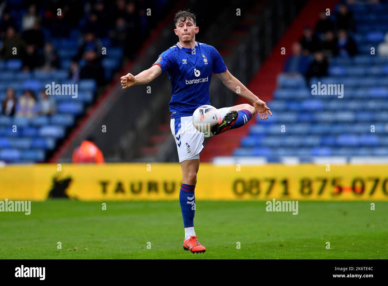 Oldham athletic gegen chester -Fotos und -Bildmaterial in hoher ...