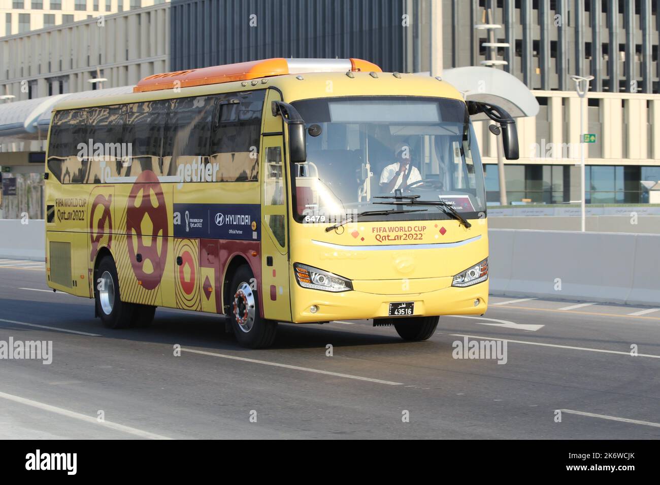 Blick auf FIFA 2022-Fans Shuttle-Bus für den kostenlosen Transport zum ...